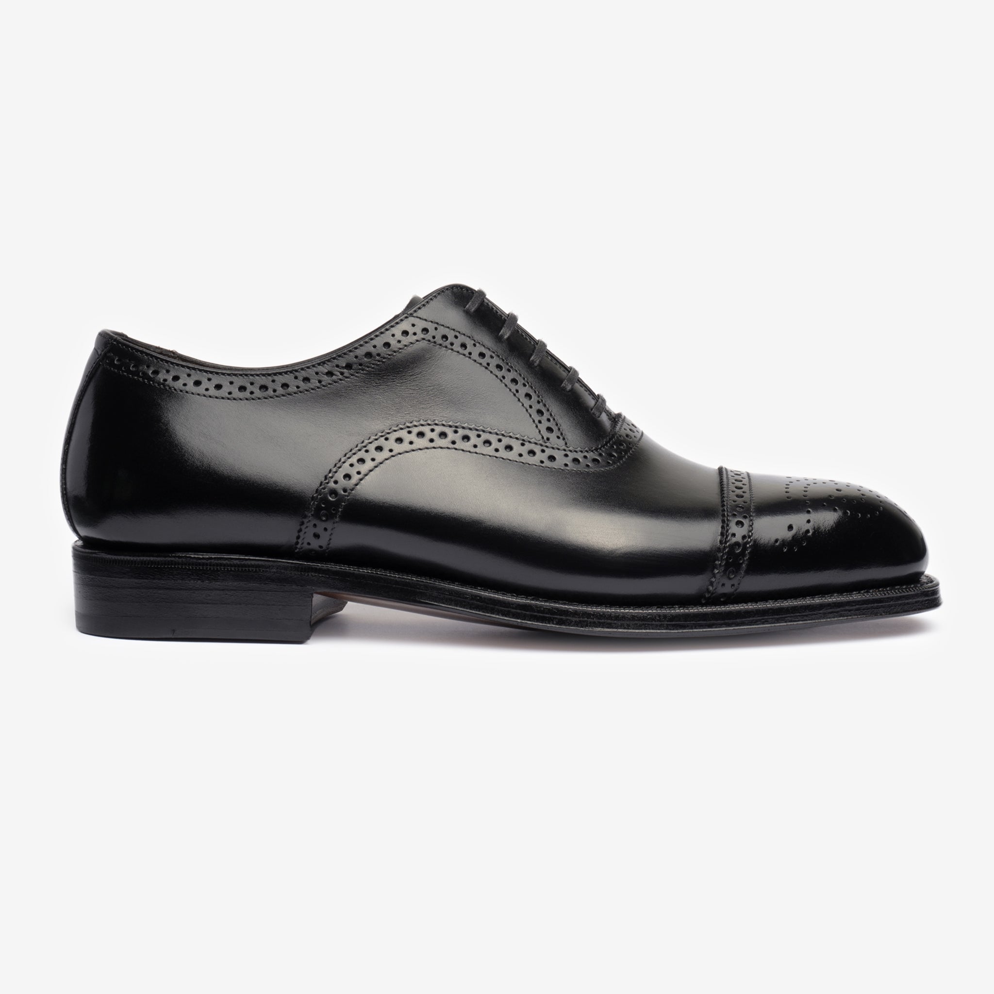 OXFORDS – Bridlen